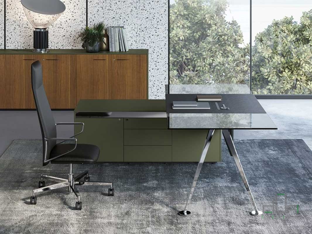 Birou managerial SPIKE